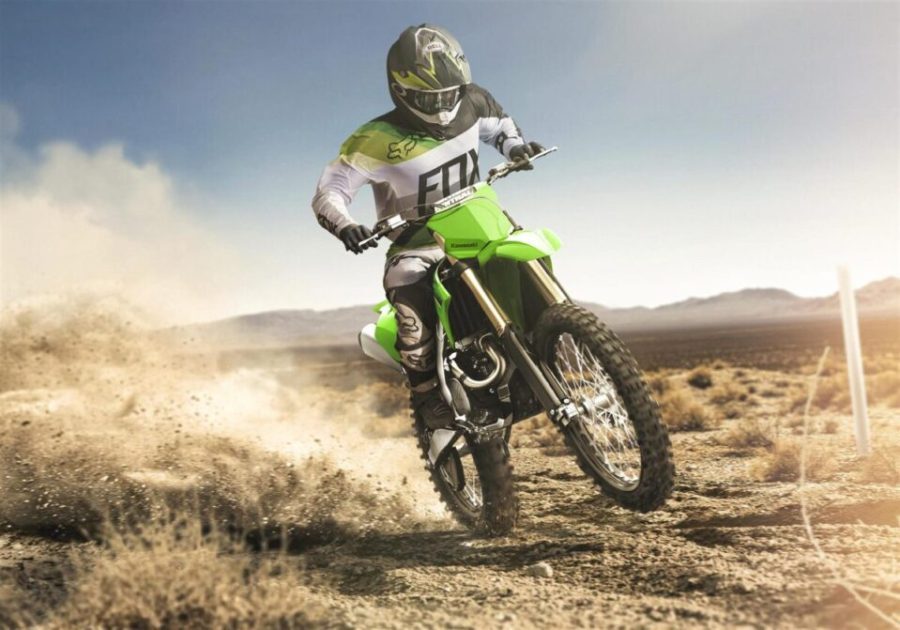 Kawasaki se lanza al mercado del Enduro | Motodinamia