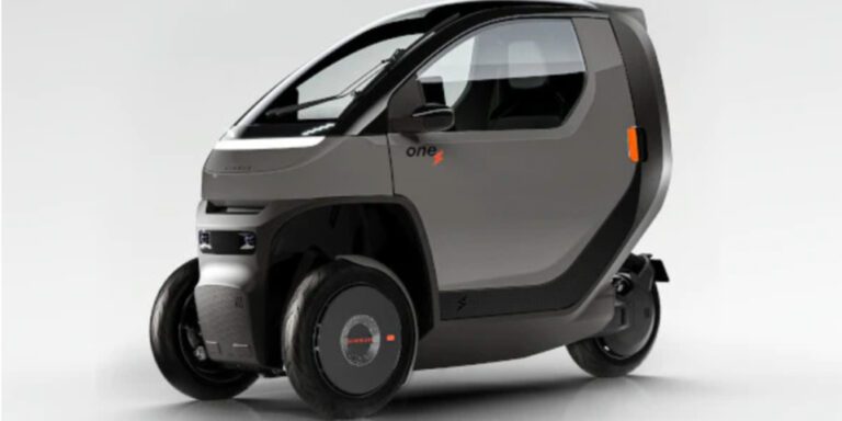 Nimbus One, comodidad de auto, dimensión de moto