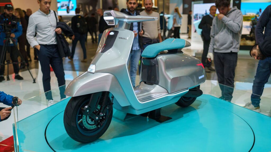 Lambretta Elettra: pasado y futuro unidos por el diseño | Motodinamia