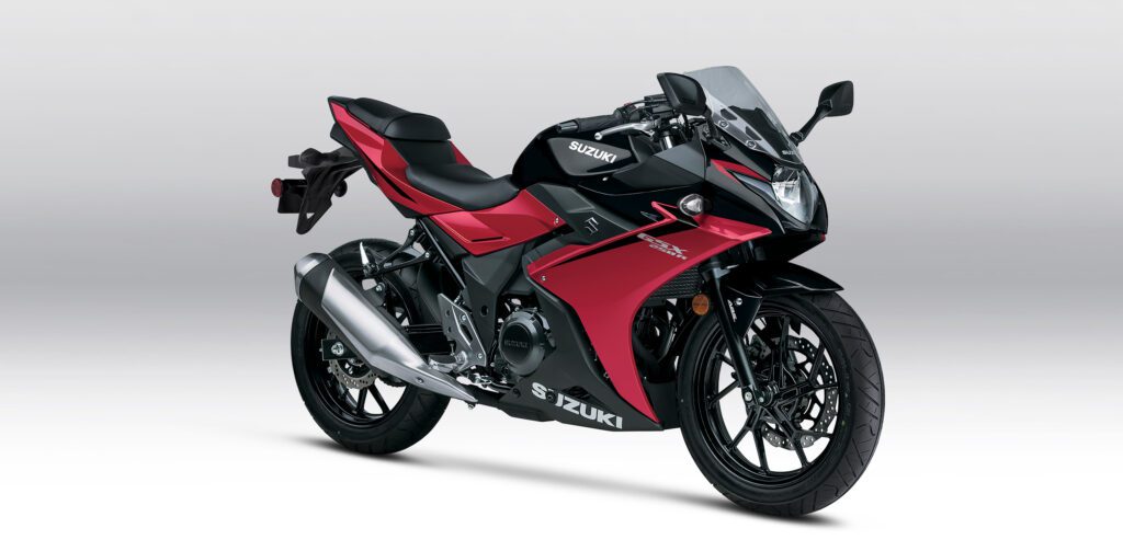Suzuki GSX250R 2024: minideportiva con doble personalidad