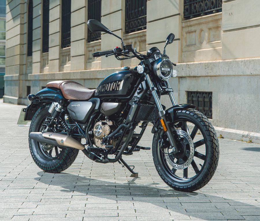 La QJ Motor SRV 125 es una Custom simple | Motodinamia